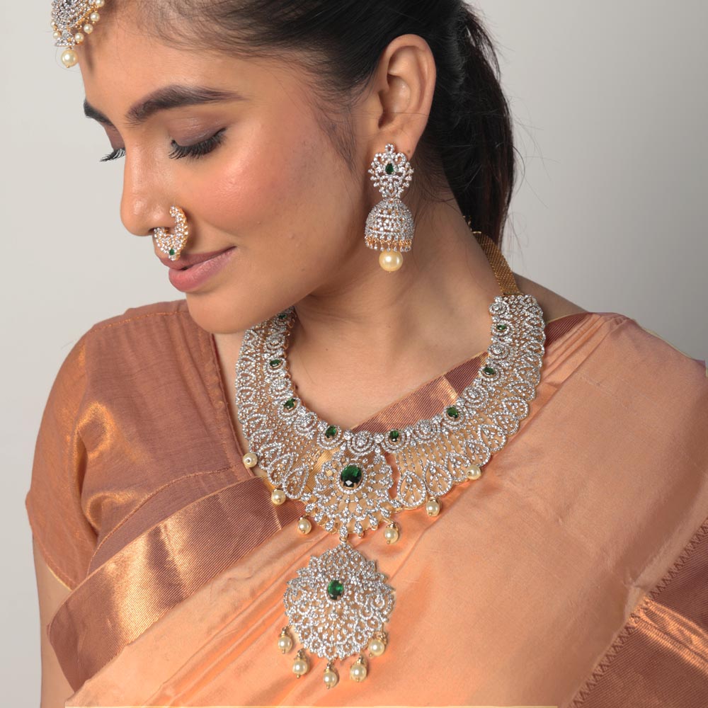 Looking for custom wedding necklace made to your exact requirements ...