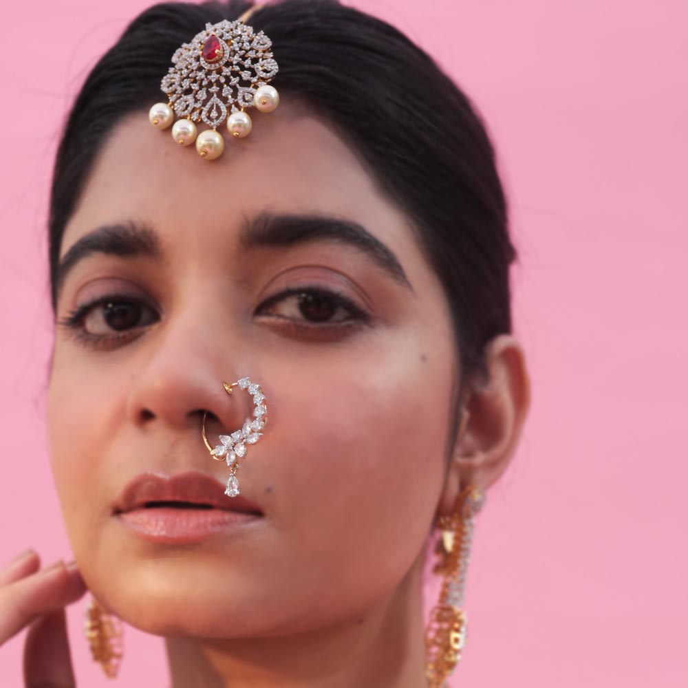 Sparkling Statement Diamond Look Nose Nath Designs for Brides – Sneha Rateria Store
